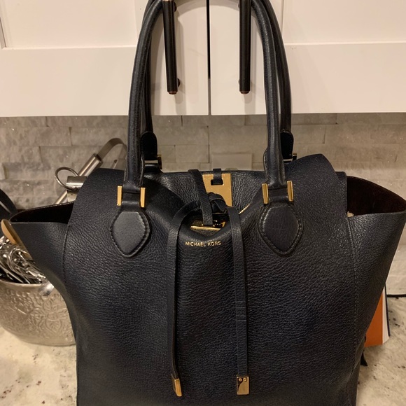 Michael Kors | Bags | Michael Kors Large Miranda Tote In Navy | Poshmark